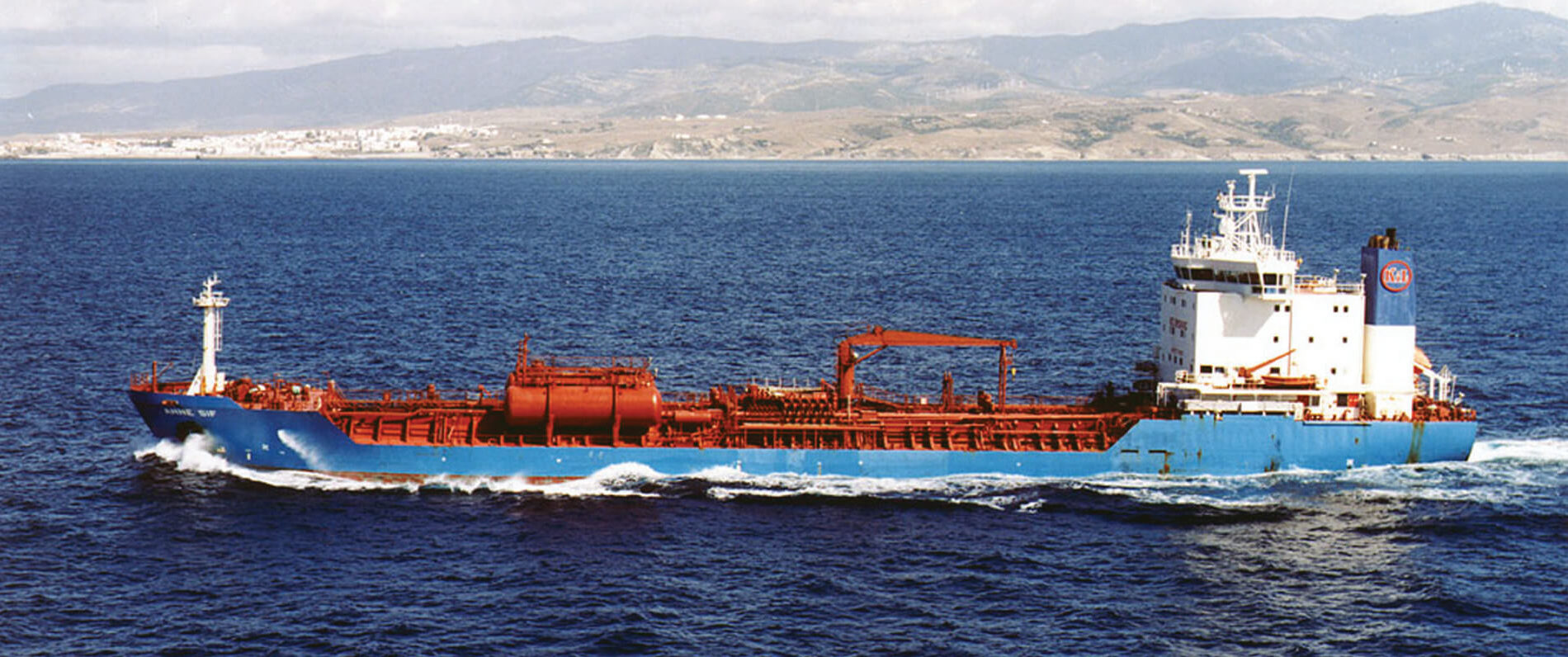 Design of 16000 DWT Chemical Carrier